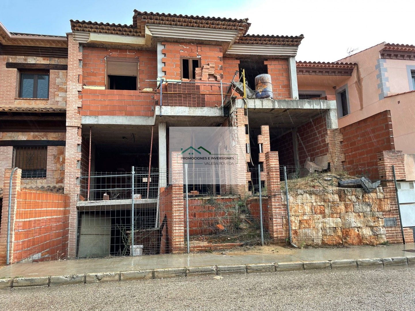 Casa de obra nueva en venta en Motilla Del Palancar, de 180 m2 con 5 dormitorios, baño, aseo y ...